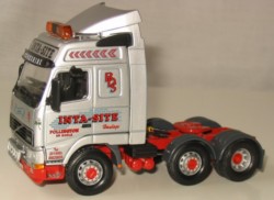 Miniature Construction World - Corgi "Inta-Site" brick truck Model