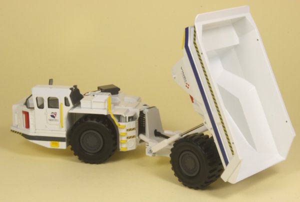 Miniature Construction World - Sandvik TH550 Underground Articulated Hauler